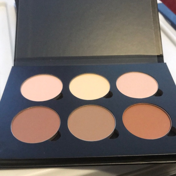 Sephora | Makeup | New Abh Contour Kit In Light To Medium | Poshmark